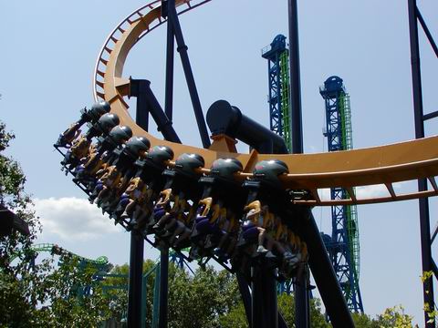 Six Flags Great America Ride Info - Batman the Ride